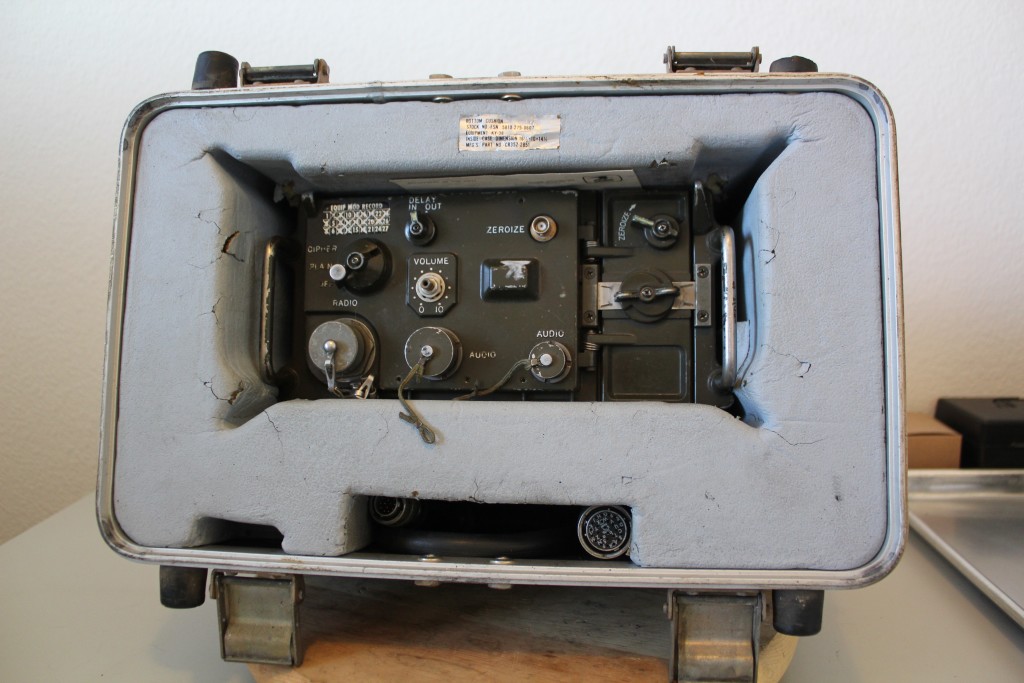 Another KY-38 NESTOR Voice Encryption Device (Demilitarized) – Mark's ...