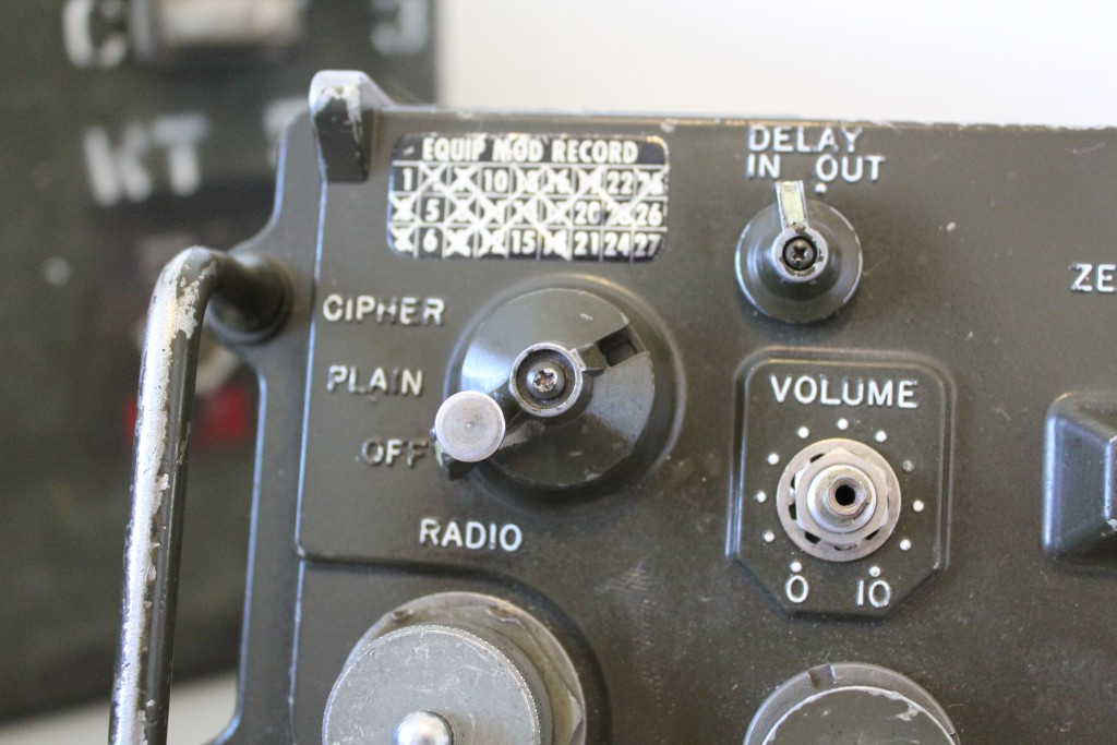 Another KY-38 NESTOR Voice Encryption Device (Demilitarized) – Mark's ...