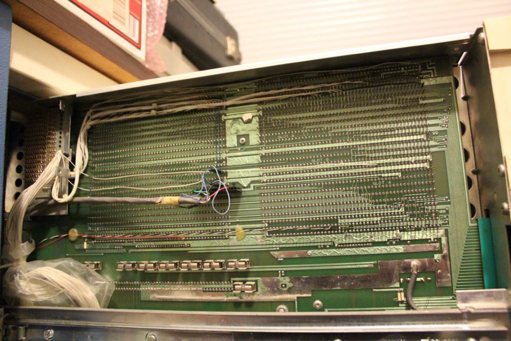 Data General Nova 3 Backplane – Mark's Tech Journal